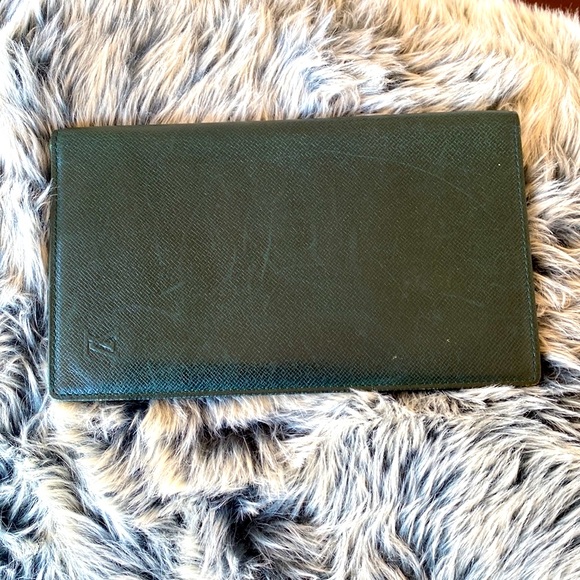 Louis Vuitton | Bags | Louis Vuitton Wallet In A Pine Green With Wears ...